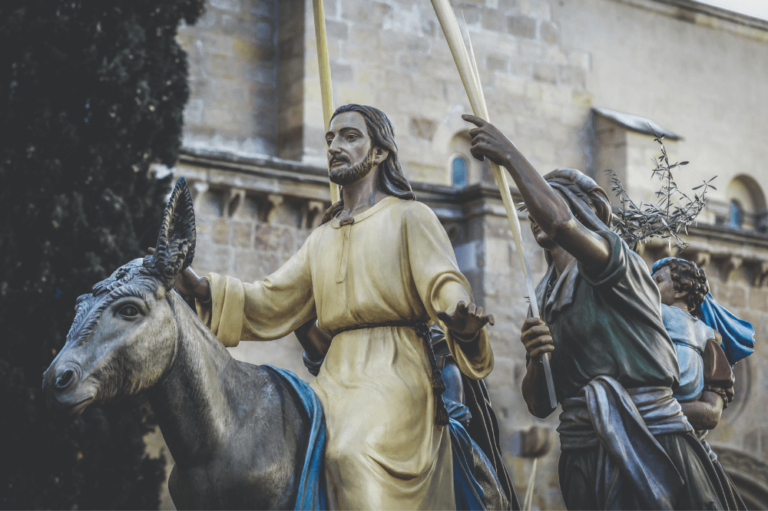 Holy Week Guide 2026: Best Cities to visit in Spain & Tips